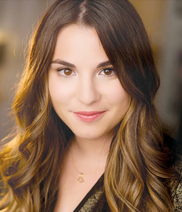 XPRIZE Foundation Bio - Victoria Aveyard